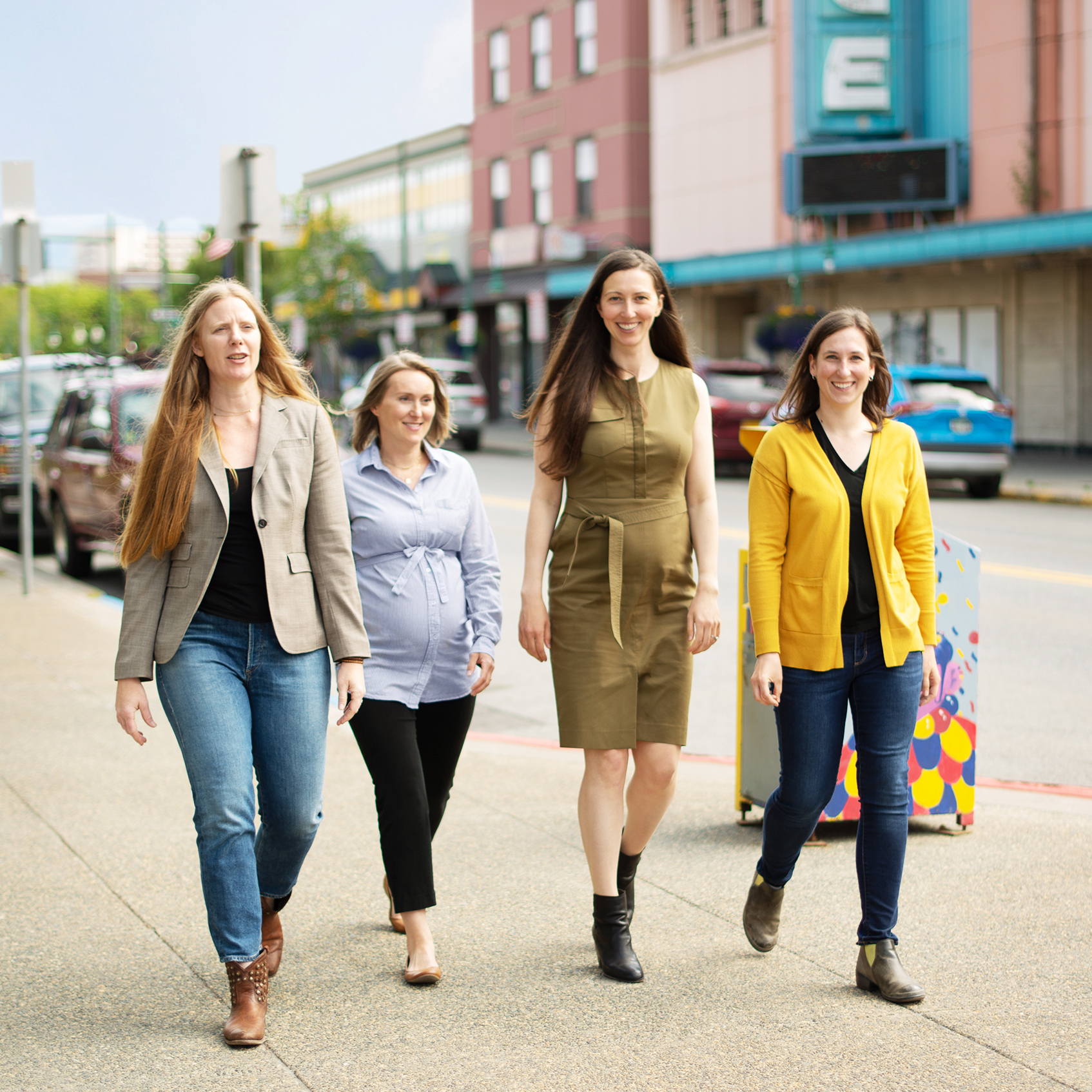 About Us – Huddle AK